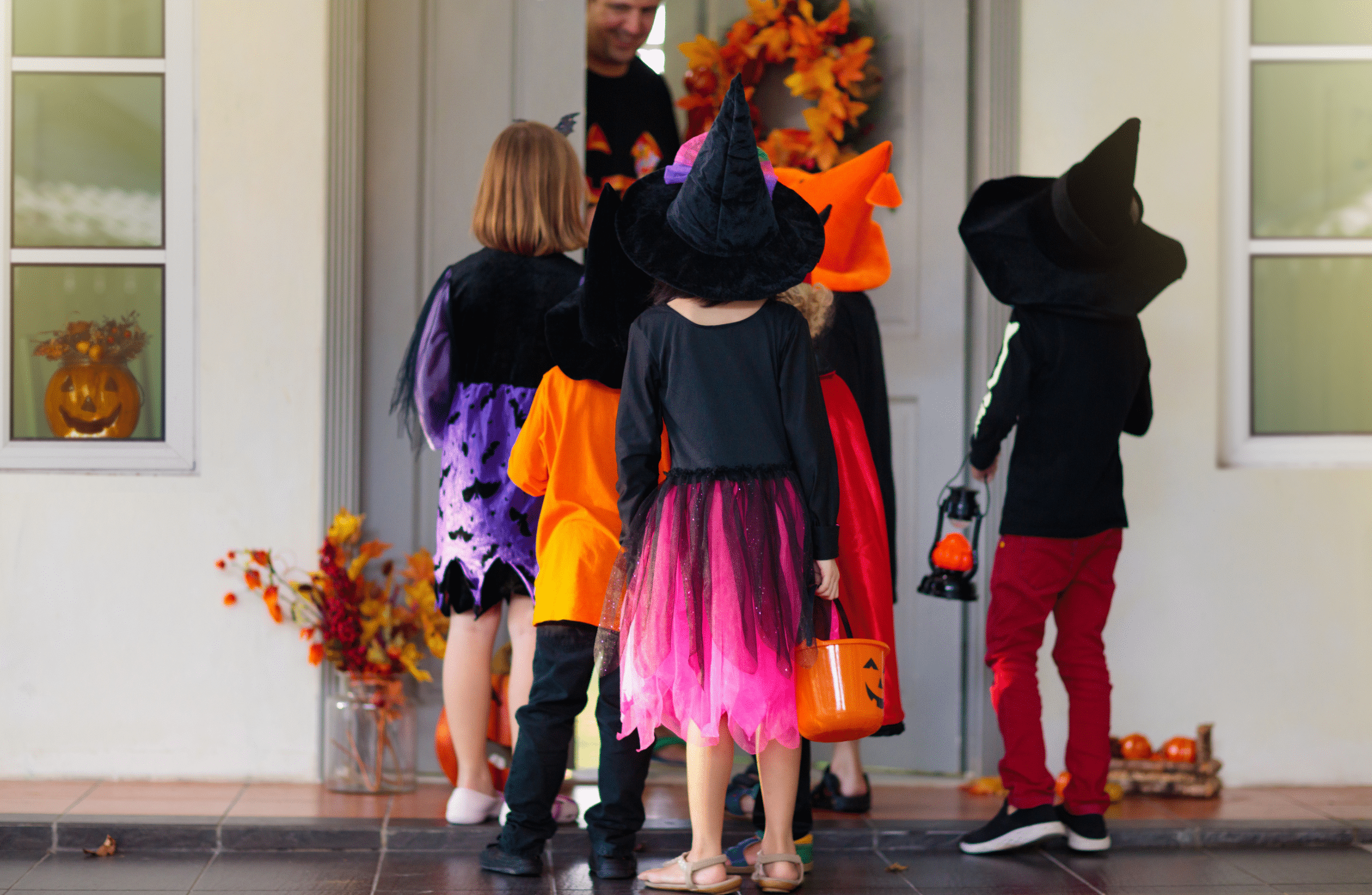 Trick-or-treating bans violate the First Amendment